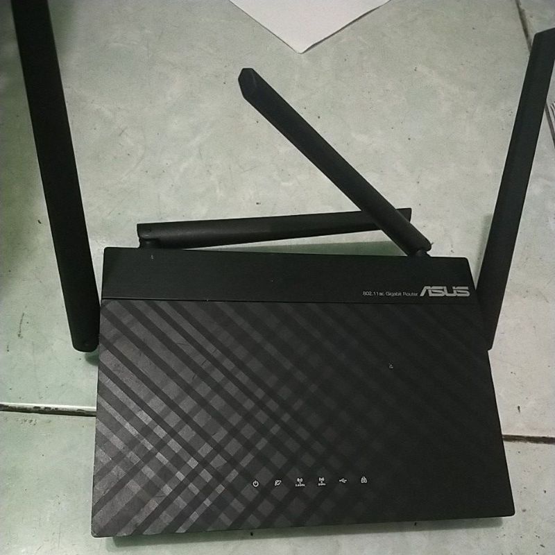 Jual ASUS Wireless AC1200 Dual Band Gigabit Router model RTAC1200+Unit ...