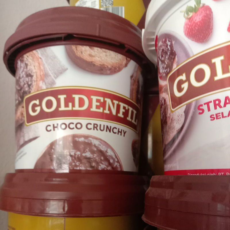 Jual Goldenfill Choco Crunchy //Strawberry 1kg | Shopee Indonesia