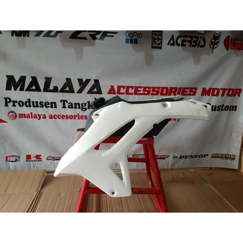 Jual tangki crf 450 deltabox bahan besi untuk vixion xabre r15 ninja ...