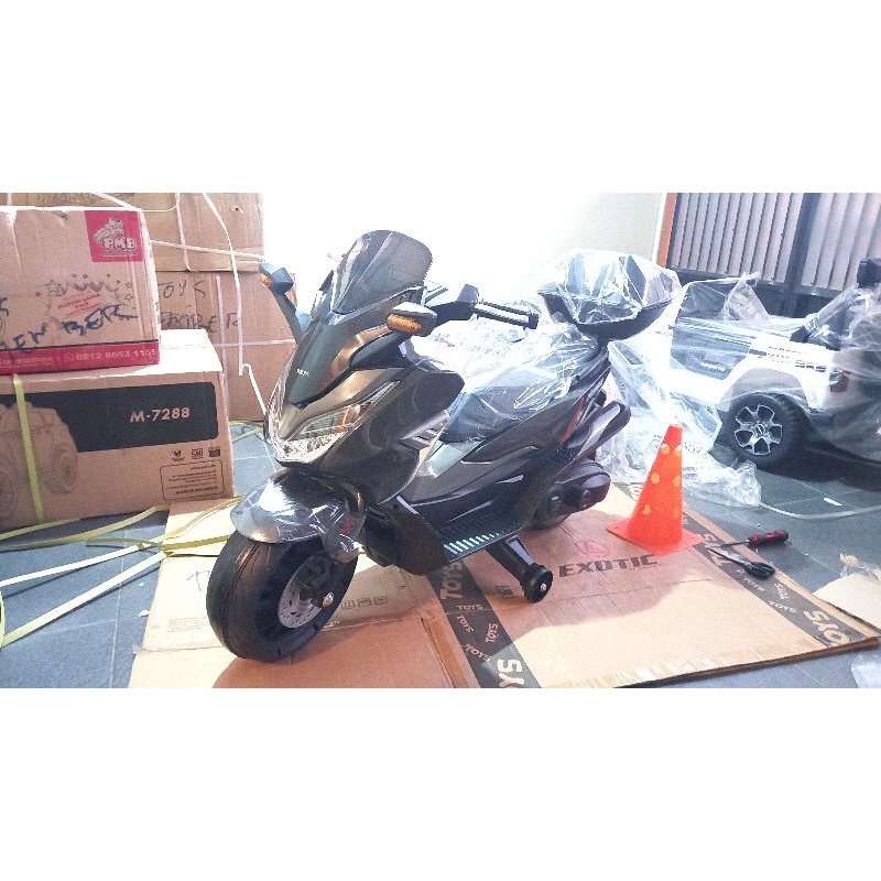 Jual Sepeda Motor Aki Jumbo Volta Isi 2 Anak | Shopee Indonesia