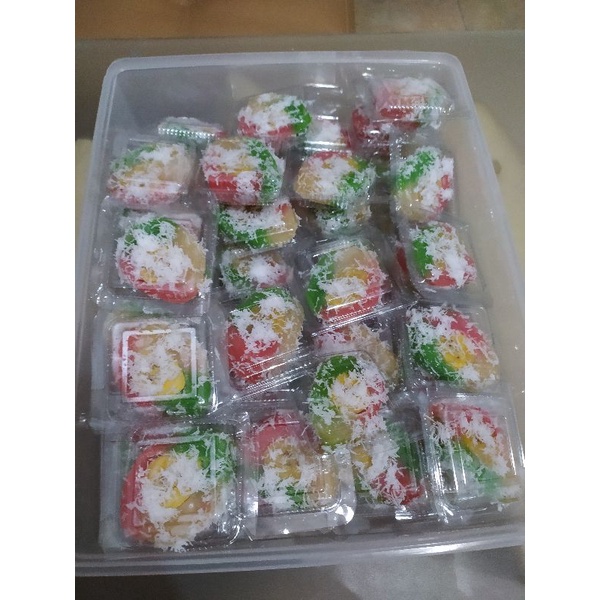 Jual Kue Basah Putri Noong Jajanan Tradisional Shopee Indonesia