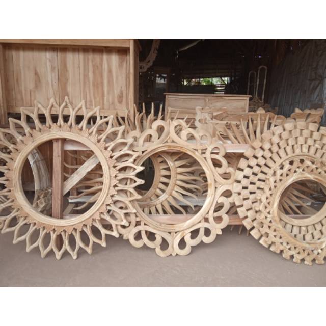 Jual Grosir figura kayu jati kaca cermin rias bingkai kaca ukir jepara ...