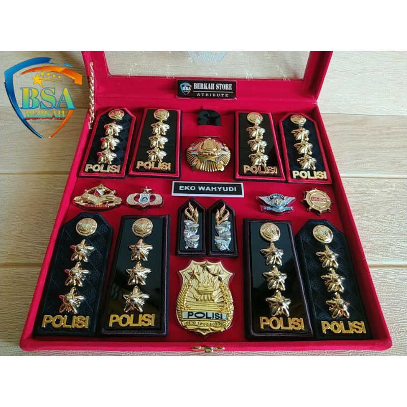 Jual SATU SET PANGKAT PDH PDU KOMBES LIST MERAH,LIST HITAM - EXCLUSIVE ...