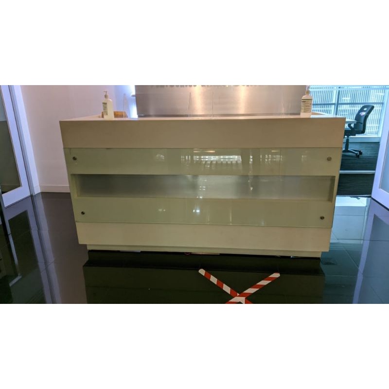 Jual MEJA RECEPTIONIST, MEJA KANTOR RECEPSIONIS MINIMALIS | Shopee ...