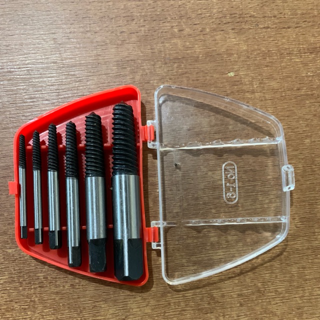 Jual Hand tap balik / screw extractor set / tap balik 6pcs | Shopee ...