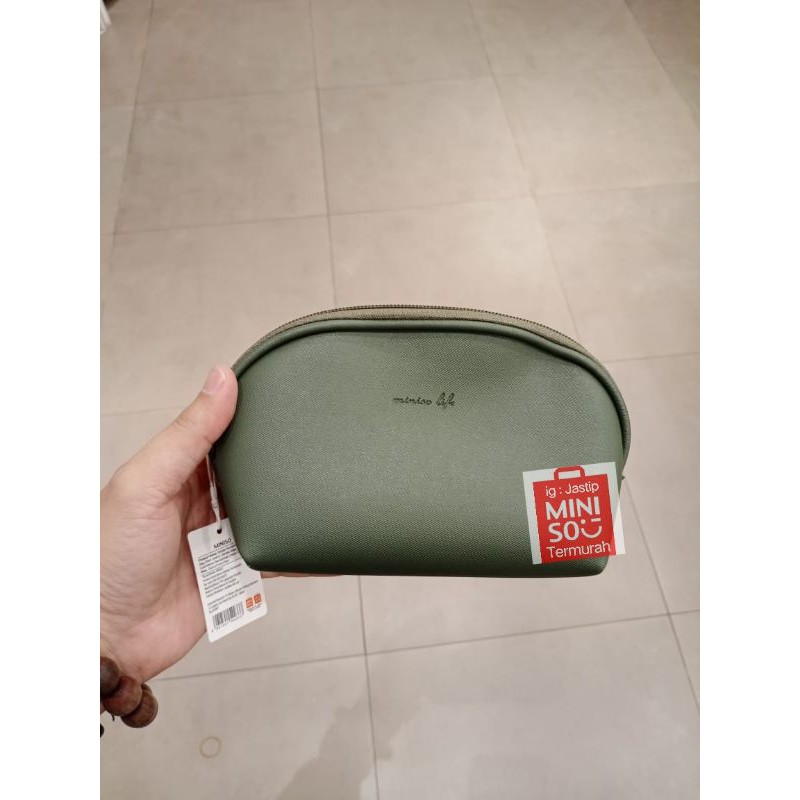 Jual MINISO POUCH MINISO LIFE OVAL (Sz 20x7x13cm) | Shopee Indonesia