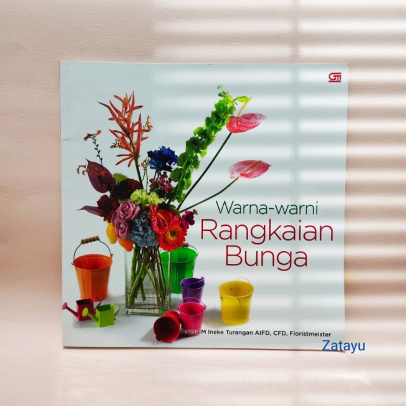 Jual KREASI KERAJINAN / MERANGKAI BUNGA / Buku Warna - warni Rangkaian ...