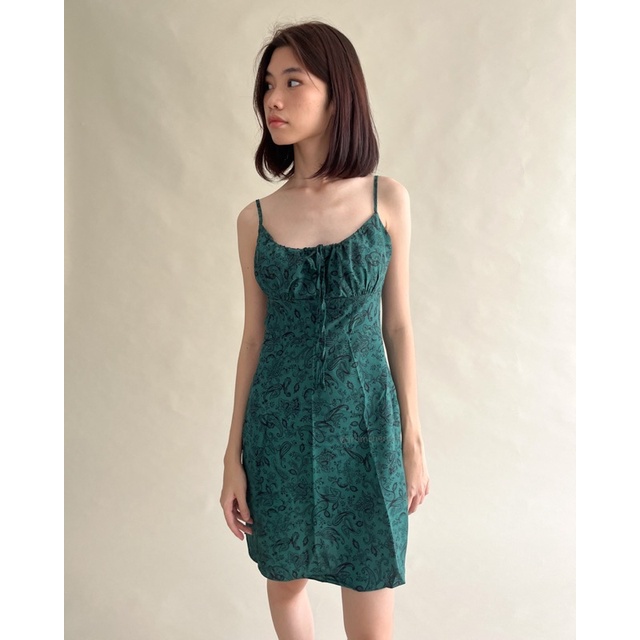 Jual Inez Green Dress (Realisation Dupe) | Shopee Indonesia