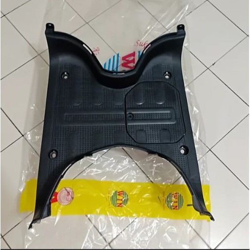 Jual step floor cover lantai bordes pijakan dek kaki atas dan tutup aki scoopy esp new k93 non ...