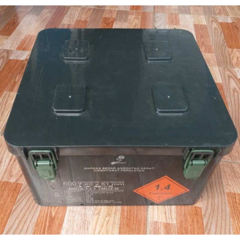 Jual Kotak Peluru/ Box munisi/ Tool Box Penyimpanan Perkakas Pindad ...
