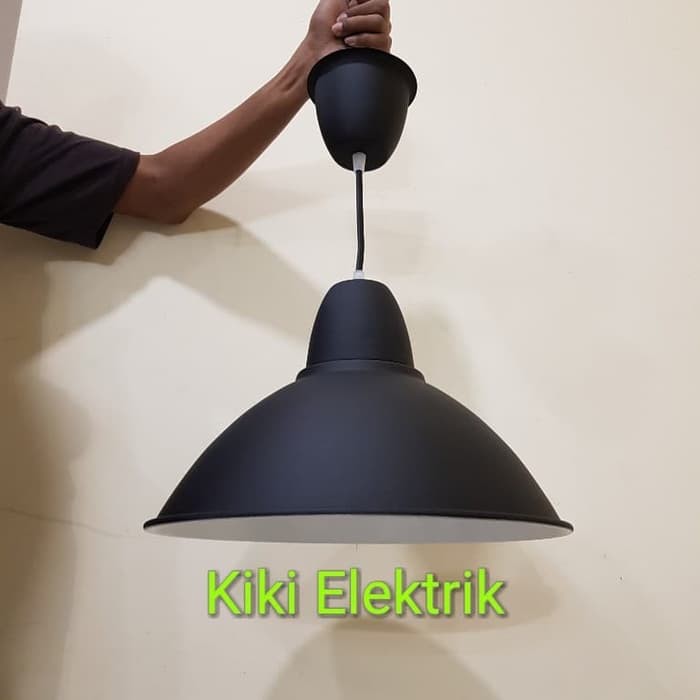 Jual Kap Lampu Gantung Hitam (reflector putih) + Fitting Keramik E27 | Shopee Indonesia