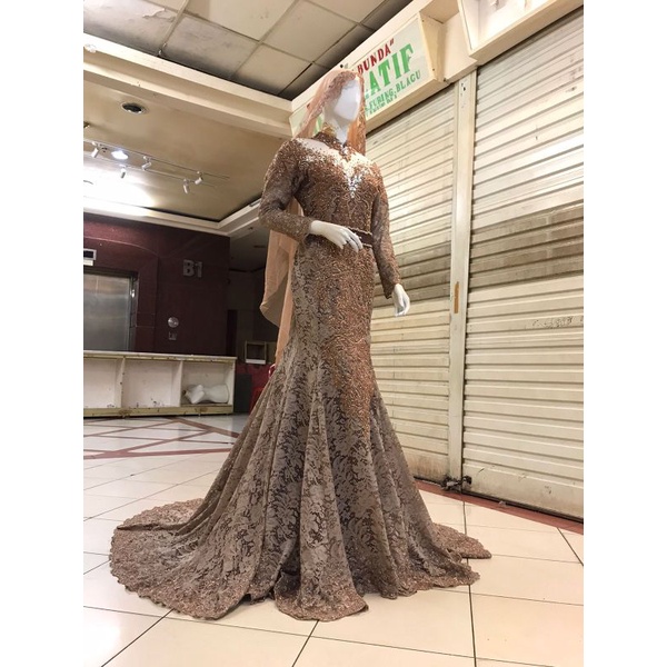 Jual Gaun Pengantin Slim Duyung Ekor Moca Milo dan Rose Gold | Shopee ...