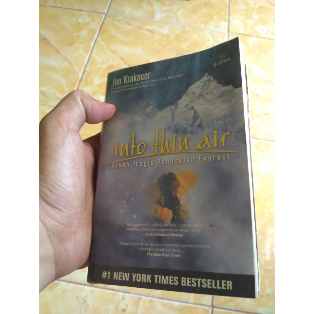 Jual Buku cetak Into Thin Air karya Jon Krakauer original /asli Bahasa ...