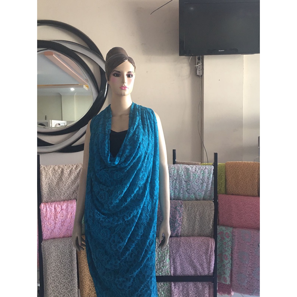 Jual BAHAN BRUKAT MOTIF POLOS / MOTIF BUNGA (2,5 METER) | Shopee Indonesia