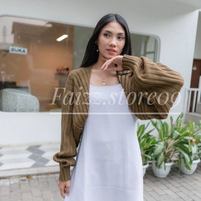 Jual LIAM OVERSIZE CROP Cardigan Rajut/Balero Outer Knit PREMIUM/CROP CARDI | Shopee Indonesia
