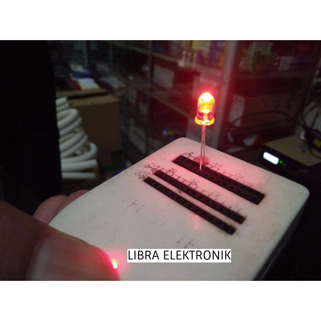 Jual Lampu Led Bening 5mm Warna Merah | Shopee Indonesia