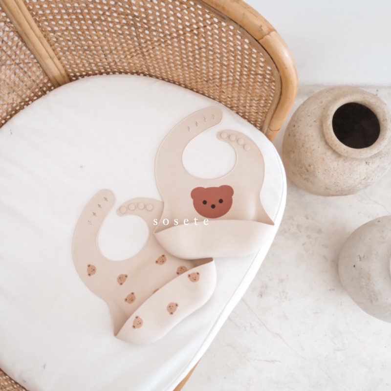 Jual Little Sosete - Premium Teddy Bear silicone bibs *Bibs Bayi ...