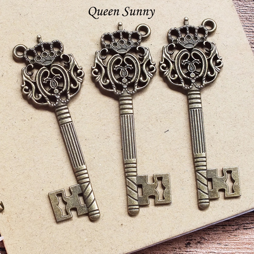 Jual Charm KUNCI MAHKOTA UKIR BESAR Vintage Key Pendant Liontin CHM233 ...
