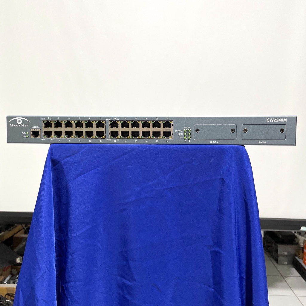 Jual switch hub maginet sw2240m 24 port 10 100 | Shopee Indonesia