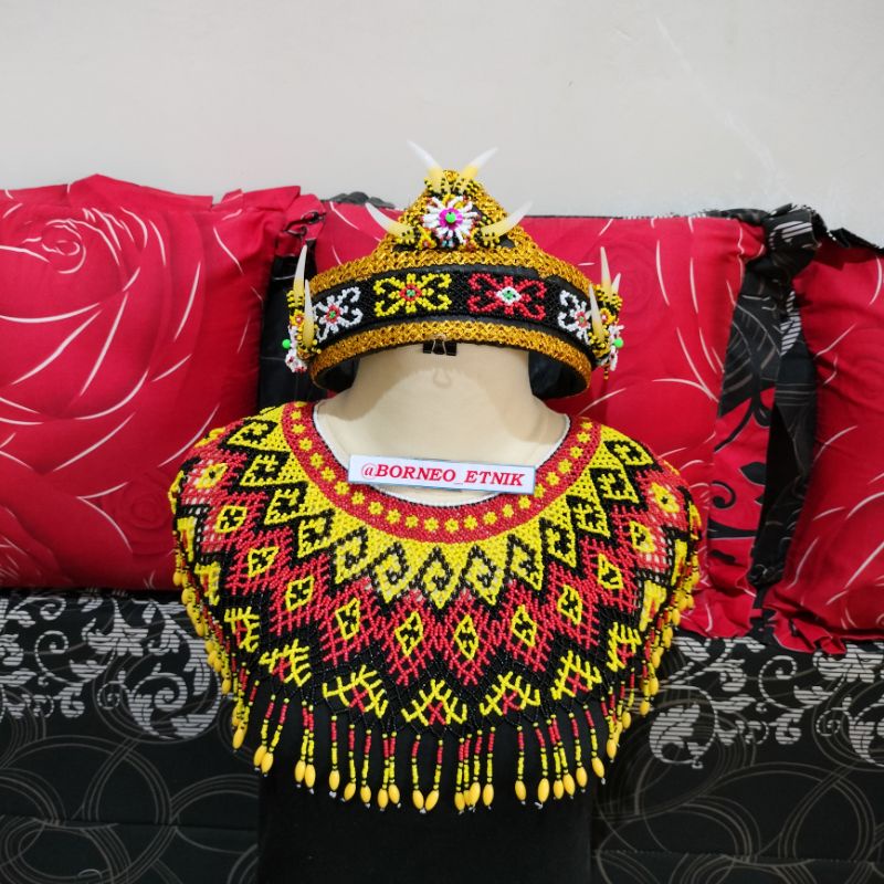 Jual satu set topi mahkota dan kalung dan anting dan rompi dada ...
