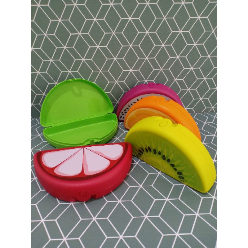 Jual Wadah buah bekal lunch box tupperware FRUIT KEEPER / BURGER KEEPER ...