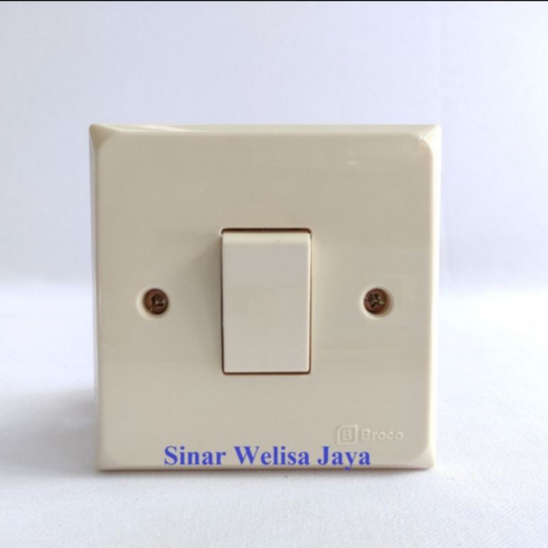 Jual BROCO IB SAKLAR TUNGGAL ENGKEL ALLEGRA WHITE PUTIH CREAM SINGLE SWITCH | Shopee Indonesia