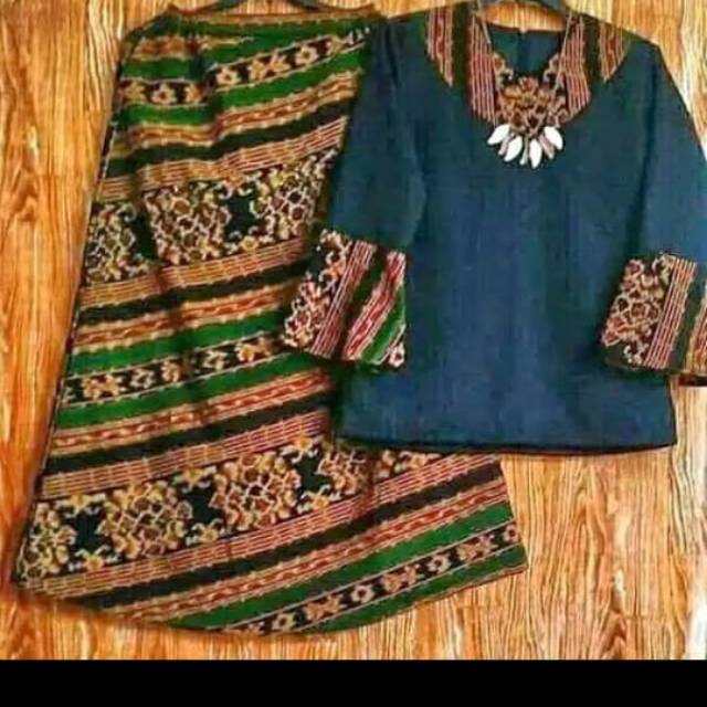 Jual Setelan rok dan baju tenun | Shopee Indonesia