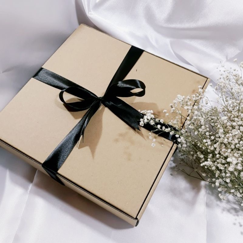 Jual GIFT BOX HAMPERS PACKAGING OLSHOP + PITA | Shopee Indonesia