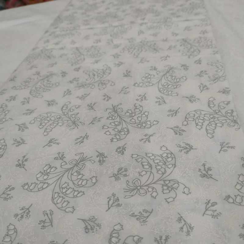 Jual Kain Patchwork Jepang Ege 3111W-3B (50 x 110cm) | Shopee Indonesia