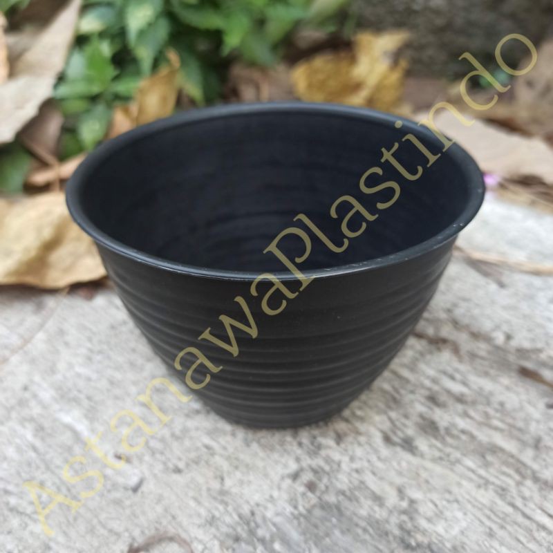 Jual Pot bunga Hitam 12 cm tanaman motif tawon model madu plastik ...