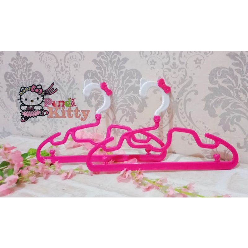 Jual HANGER HELLO KITTY | HANGER PLASTIK | PAKET ISI 4 PCS | Shopee ...