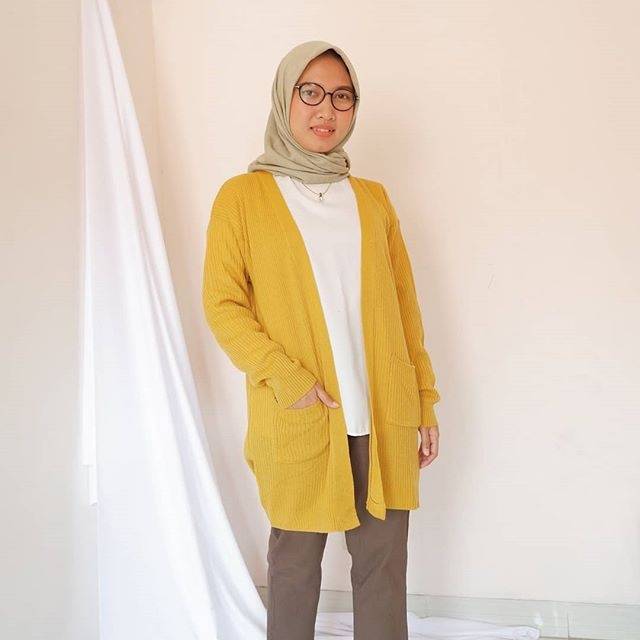 Jual LAURA CARDY (LONG CARDI) | Shopee Indonesia