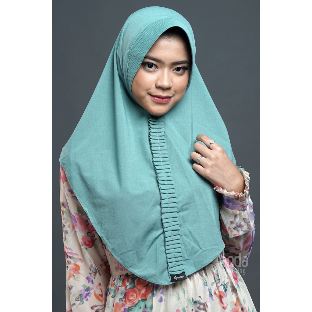 Jual SYAMSIA KERUDUNG SIMPLE ALIYA by ADHE NURUL | Shopee Indonesia