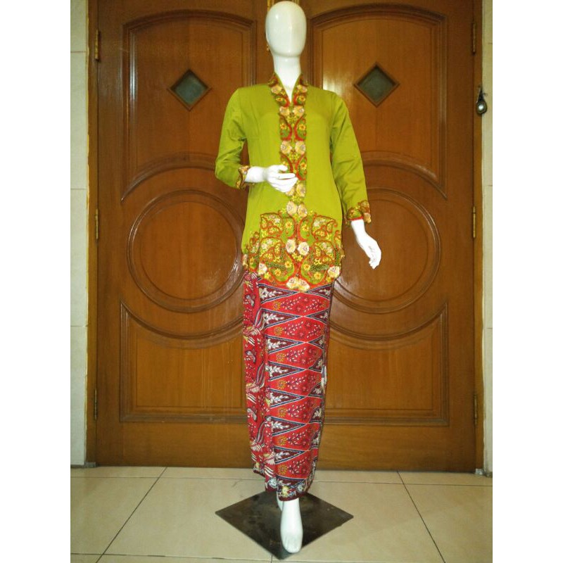 Jual BAJU KEBAYA ENCIM BORDIR WARNA/BAJU KEBAYA ENCIM TANGAN PANJANG ...
