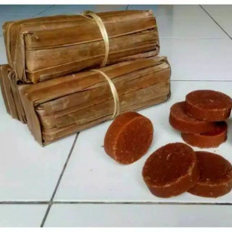 Jual GULA AREN ASLI.DI BUNGKUS DAUN KELAPA 1KG | Shopee Indonesia