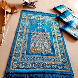 Jual SEJADAH TURKY BLUDRU PREMIUM / SEJADAH TURKY BAHAN BLUDRU PREMIUM ...