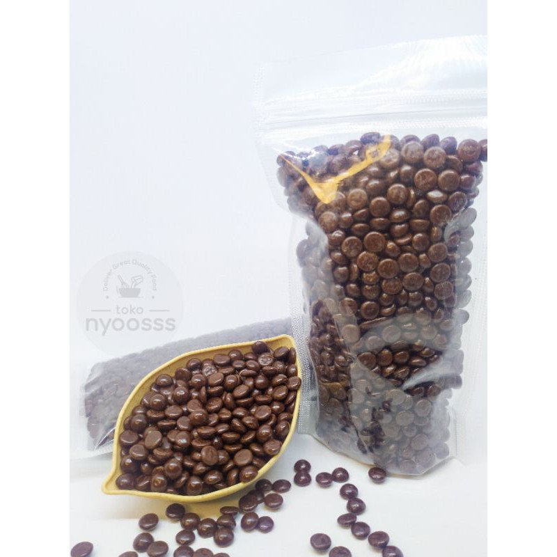 Jual Promo Choco Chips 1/2 Bulat 200Gr/ Choco Chips 1/2 Bulat ...