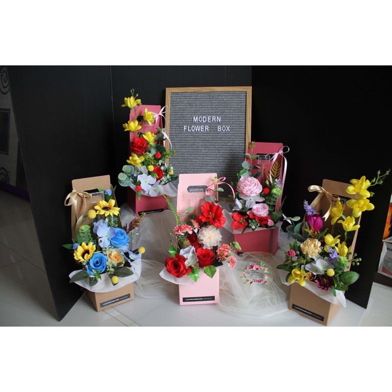 Jual modern Flowers Box Bunga palsu/ ucapan graduation/ wisuda ...