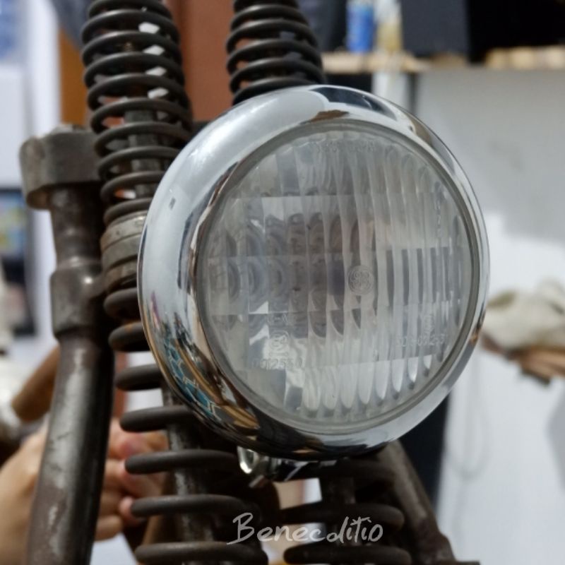 Jual Lampu Depan / Headlamp Depan Classic Custom Chopper Bobber ...
