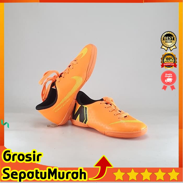 Jual Spatu Futsal Specs Kualitas Baik Cocok Buat Yang Hobi Futsal ...