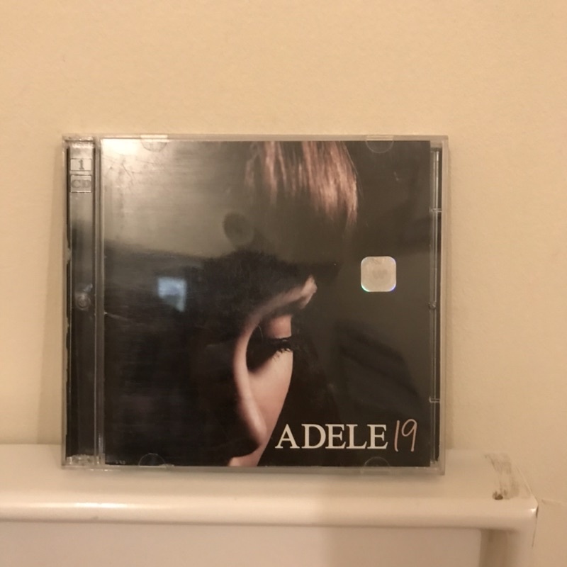 Jual cd adele 19 album original not 21 25 | Shopee Indonesia