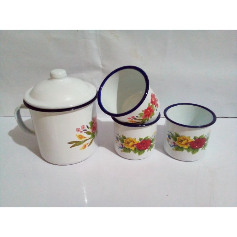 Jual mug 10 cm dan 3 cangkir enamel/seng bunga-bunga jadul vintage ...