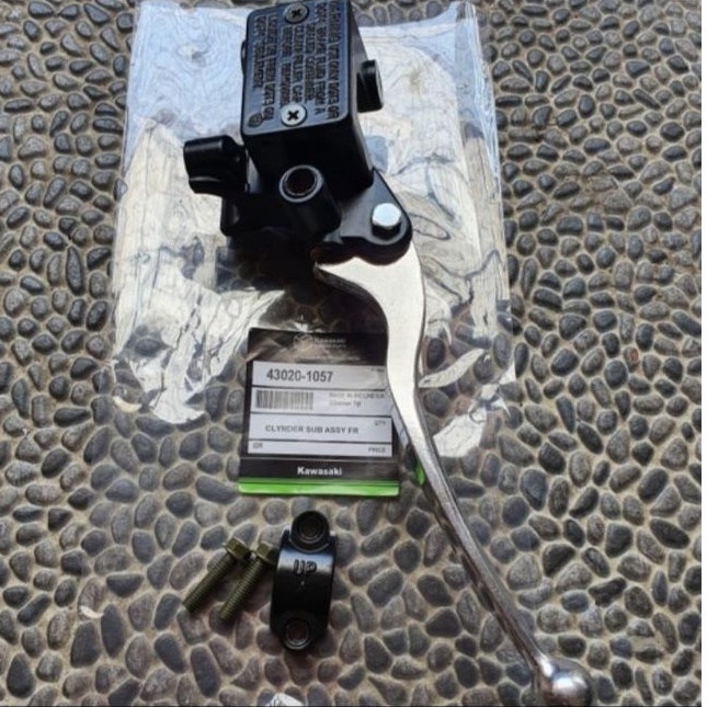 Jual MASTER REM DEPAN RUMAH MASTER DEPAN KLX 150 KLX DTRACKER 150 KLX ...