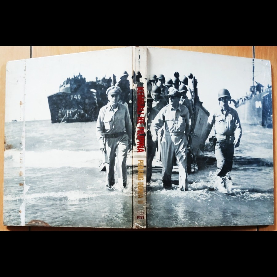 Jual Buku Perang Dunia II Kembali ke Filipina, Tira Pustaka | Shopee ...