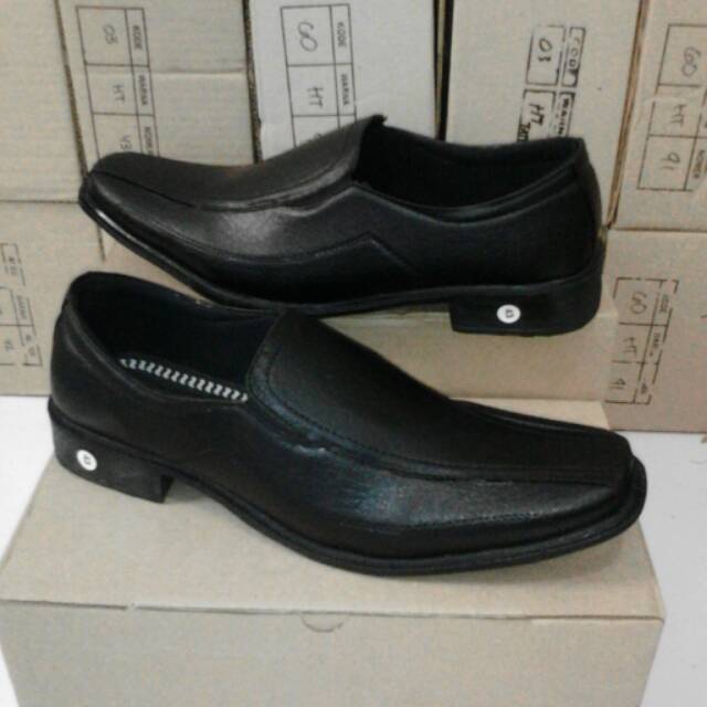 Jual Sepatu Pantofel Pantovel Fantopel Fantovel Vantopel Vantofel Pria ...