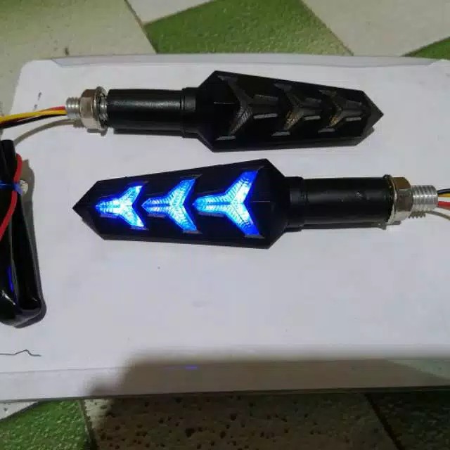 Jual Lampu sein sen variasi model led runing pesawat jet universal ...