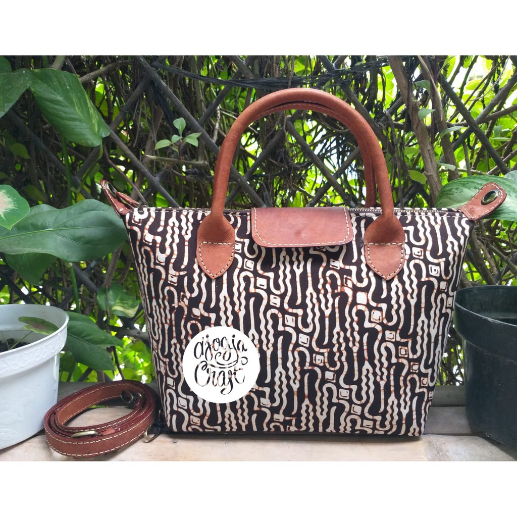 Jual Djogja Craft Tas Kulit LC Batik | Shopee Indonesia