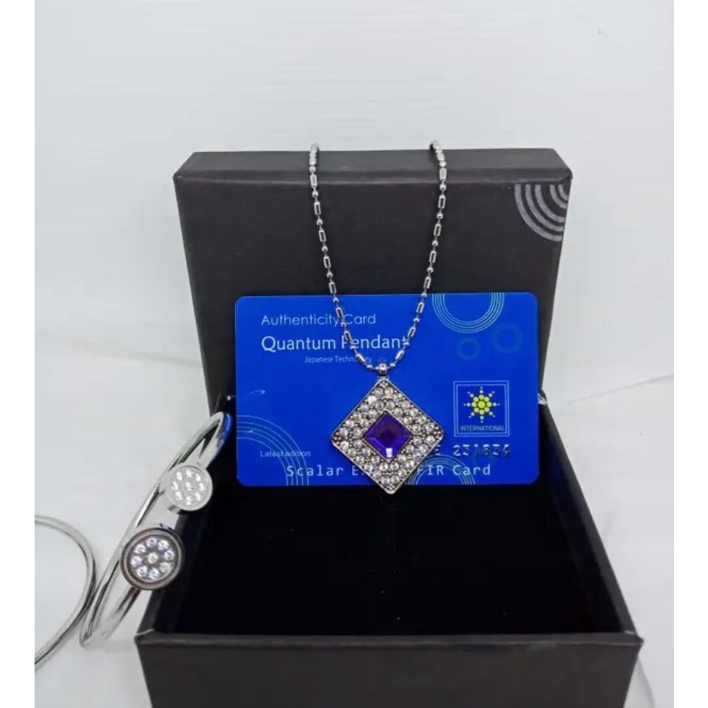 Jual KALUNG KESEHATAN QUANTUM PENDANT 1 SET DENGAN GELANG ORIGINAL BOX ...