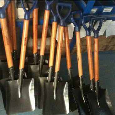 Jual Sekop pasir crocodile buaya sekop besar gagang kayu sekop tanah ...