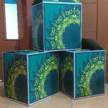 Jual kardus box parsel | Shopee Indonesia